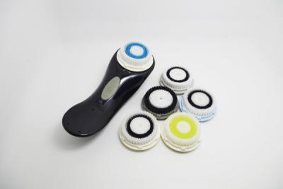 Cina Pulitrice elettrica di pulizia facciale portatile ricaricabile del fronte della spazzola di Sonic in vendita