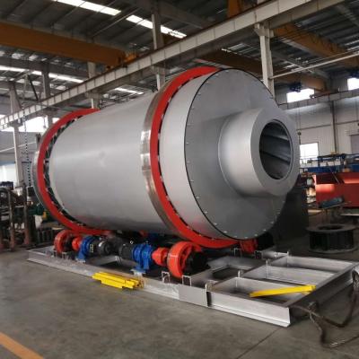 Cina Sotto la guida di un ingegnere asciugatrice di sabbia rotativa a tre cilindri per l'asciugatura della sabbia di quarzo in vendita