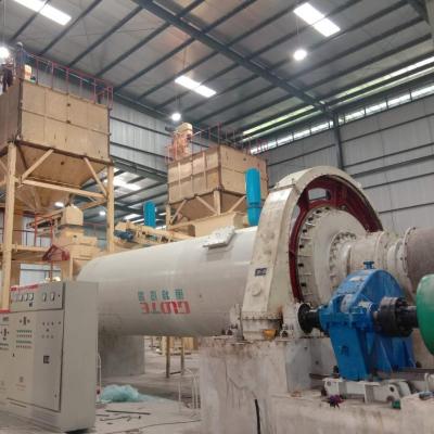 Cina 0.1mm-30mm Macchine per mulino a sfere Mezzi di rettifica Mulino a sfere secco con concentrazione di polvere ≤ 40 in vendita