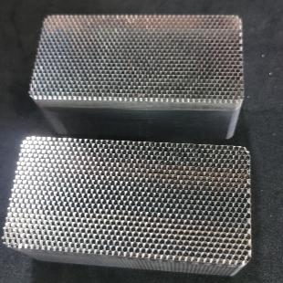 Quality 0.01mm Precision Mould Service Auto Lamp Mould Polishing OEM/ODM for sale