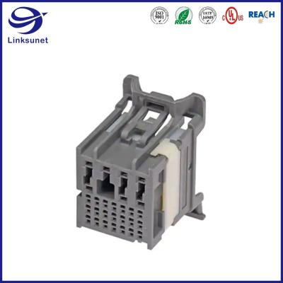 Cina Connettori di cavo femminili di Stak50h 160014 28pin Molex per i sistemi di comodità in vendita