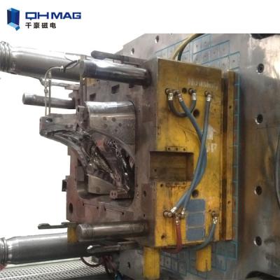 Cina sistema di bloccaggio magnetico QHMAG trasformista della muffa di 220V 12ch in vendita