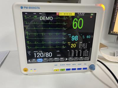 Chine Moniteur patient multiparamétrique portable avec écran 12,1 pouces et chariot/support mural pour USI à vendre