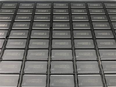 중국 IS42S32200L-7TL 64Mb (4Mx16) 3.3V SDRAM, 166MHz 고속 4뱅크 아키텍처 LVTTL 인터페이스 TSOP-II-54 패키지 산업용 온도 (-40°C~85°C) 저전력 소비 판매용