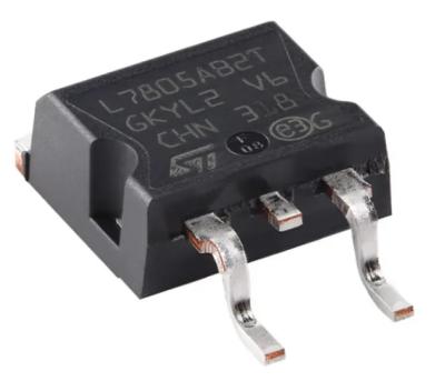 中国 L7805ABD2T-TR 5V 1.5A 固定電圧調節器 TO-263-3 D2PAK (2リード+タブ) TO-263AB パッケージ 熱・短回路保護 ±2% 出力許容量 -40°Cから+125°C 範囲 自動車級 販売のため