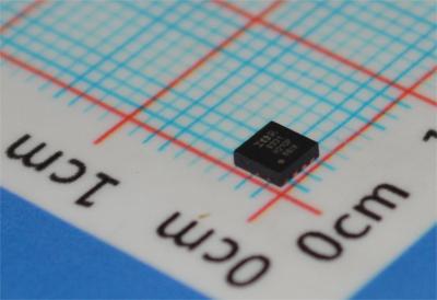 China IRFHM9331TRPBF 30V MOSFET N+P doble 5.3A/3.7A 0.045Ω/0.075Ω Rds ((on) DFN-10 175°C AEC-Q101 en venta