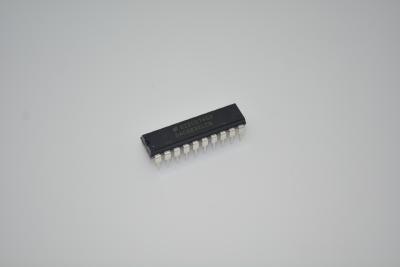 China DAC0832LCN 8-Bit Multiplying DAC 1μs Settling Time ±10V Output 20mW Power DIP-20 0°C to +70°C for sale