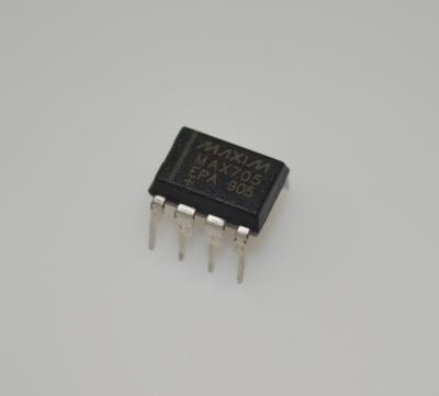 China MAX705EPA Supervisor del microprocesador 4.65V Umbral de 200 ms Reinicio de pulso 5V Suministro DIP-8 -40°C a +85°C en venta