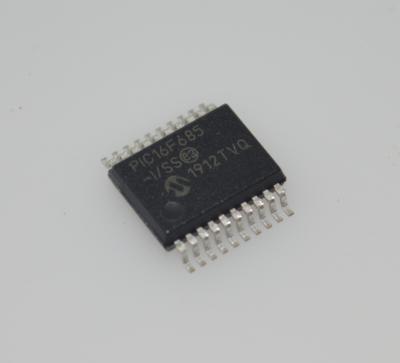 China PIC16F685-I/SS 8-bit Flash MCU 20MHz Velocidad 3.5KB Memoria 256B EEPROM 12x10-bit ADC 25 pines de I/O Amplio rango 2.0-5.5V Industrial -40°C a +85°C Paquete SSOP-20 para control integrado en venta