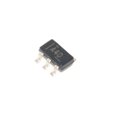 China OPA340NA Single-Supply CMOS Op-Amp with 5.5MHz BW 2V/µs Slew Rate Rail-to-Rail I/O 750µA Quiescent Current 2.7-5.5V Operation SOT23-5 Package for Portable & Battery-Powered Apps for sale