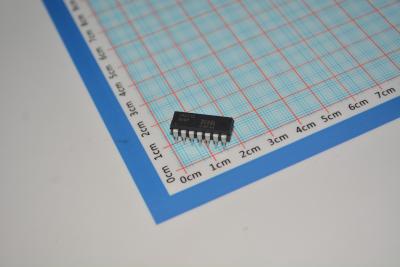 China IR2110PBF controlador lateral alto/bajo con potencia nominal de 600V 2.5A Pico de salida 10V-20V Suministro de 120ns Conmutación de protección UVLO y paquete PDIP compacto en venta