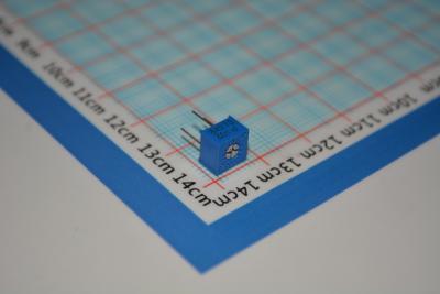 中国 3362P-1-102LF トリマーポテンショメータ 1kΩ 10回転精密ポテンショメータ ±10% 許容差 スルーホールマウント セラメットエレメント 信頼性の高い調整性 キャリブレーションと回路調整に最適 販売のため