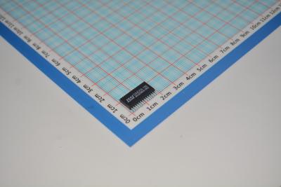 China IS62C256-70U SRAM de alta velocidad 32Kx8, tiempo de acceso 70ns, bajo consumo, CMOS, operación a 5V, rango de temperatura industrial, compatible con TTL, retención de datos confiable, fácil de usar, paquete de 28 pines en venta