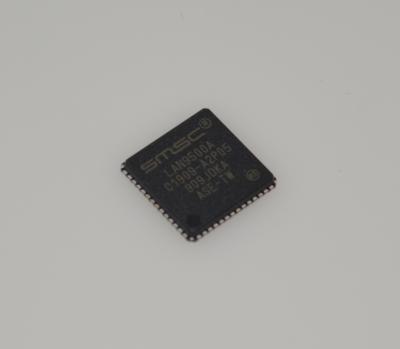 China LAN9500A-ABZJ Controlador Ethernet avanzado de USB 2.0 a 10/100 con alta velocidad de 480 Mbps integrado MAC / PHY y EEPROM Temperatura industrial de energía ultra baja ESD robusto y QFN compacto de 36 pines para diseños integrados en venta