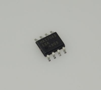China MAX706SESA+T: μP Supervisor with Manual Reset, 200ms Pulse, 4.65V Threshold, Low 35μA Current, 3.3V/5V Operation, -40°C to +85°C, Watchdog Timer & Power-Fail Compare for sale