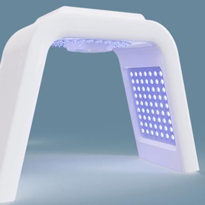 China 7 Farbe LED Therapie Licht Hautverjüngung Ausrüstung PDT Photon Gesichtslampe Hautpflege Maske Whitening Beauty Device zu verkaufen