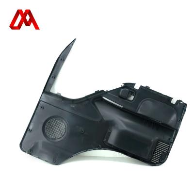 China Acabamento da porta ISUZU ELF NQR75, direito IZUMI Auto Parts à venda