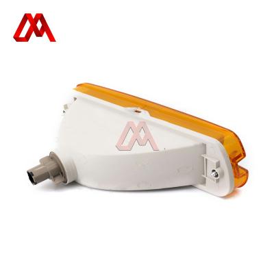 China ISUZU FORWARD Front Bumper Left Corner Turn Signal with Bevel Indicator Light 1-82210-203-1 for sale