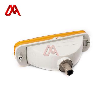 China ISUZU FORWARD Front Bumper Left Corner Turn Signal with Bevel Indicator Light 1-82210-203-1 for sale
