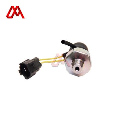 China OEM Engine Coolant Temperature Sensor Parts 1824101380 1824101631 For Auto ISUZU CVZ CXZ VC46 for sale