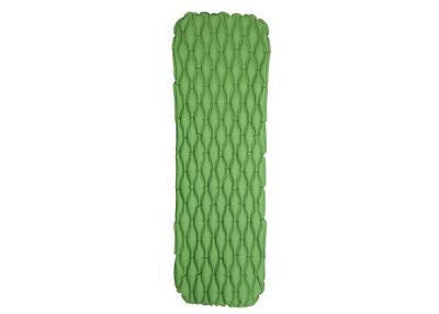 Cina Cuscinetto gonfiabile 310 di cucitura illimitati/450/580G di sonno di colore verde in vendita