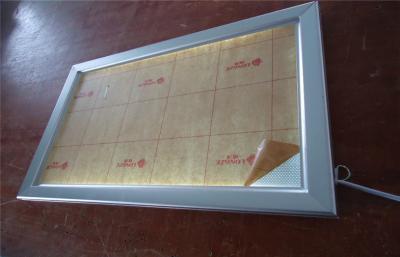 Cina L'alluminio sottile eccellente dell'esposizione di parete del soffitto ha condotto la scatola leggera, nastro/struttura del nero in vendita