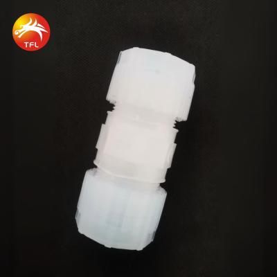 China PFA Tube Connector – High Purity, Chemical Resistant, Corrosion Proof Fittings for Semiconductor, Laboratory, Pharmaceutical, Pure Water and Chemical Processing Tubing Systems for sale
