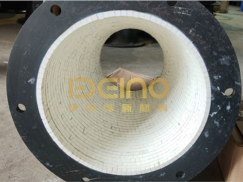 Cyclone lined with ceramic