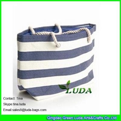 China LUDA handmade bags navy blue striped cheap paper straw hand bags en venta