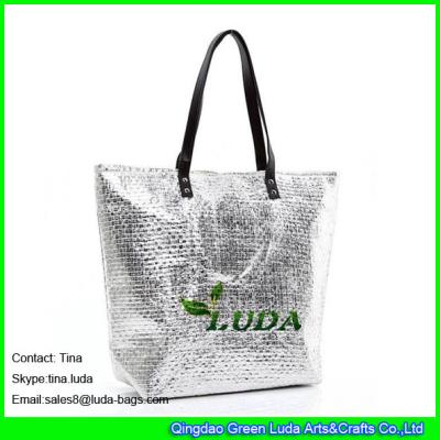 Cina LUDA silver metallic name brand purses fashion paper straw tote bag in vendita