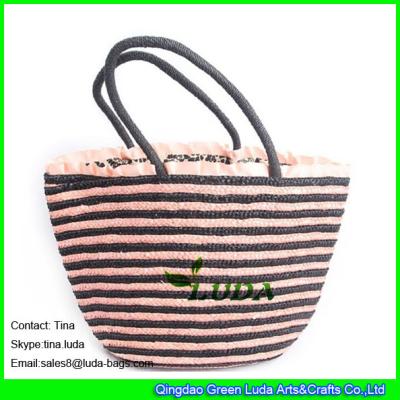 Cina LUDA nice handbags latest designer wheat straw totes with top lace in vendita