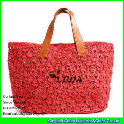 中国 LUDA の raffia のわらによって編まれる買い物袋赤い浜のわらの海のショルダー・バッグ 販売のため