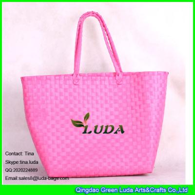 China El regalo barato pp de LUDA ata con correa la bolsa de asas plástica de la paja del bolso en venta