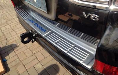 China Polsterte SS Außen-Hintertür-Scheibenplatten für 2015 Neuer Land Cruiser 200 zu verkaufen