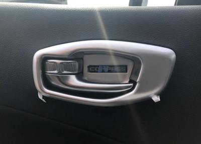 중국 JEEP 컴퍼스 2017 부드러운 내부 트림 창문 스위치 폼핑 및 문 손잡이 베젤 판매용