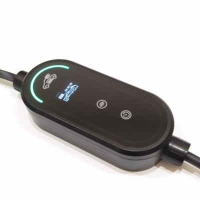 휴대용 11kW EV 충전기 Type 2 스마트 앱, 최대 3상 5M/7M/10M 전기차 충전기, 2.4인치 LCD 디스플레이, 휴대 가방, 브래킷, 케이블 홀더, 이동식 월박스 충전 스테이션