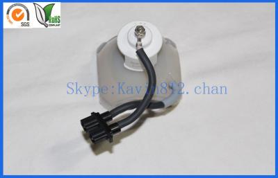 China o bulbo compatível do projetor de 275W Hitachi para os multimédios, CP-X880 descobre a lâmpada à venda