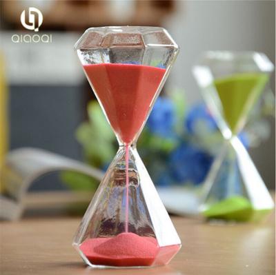 China Pretty gifts time customized diamond shape sand timer for sale