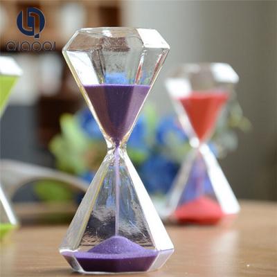 China Pretty gifts time customized diamond shape sand timer for sale