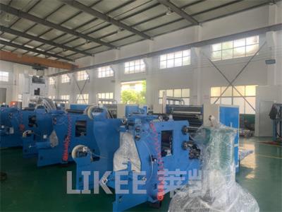 China LKWP-980 Pop Up Wax Paper Folding Machine for Household Kitchen Baked Cutting Packaging for sale
