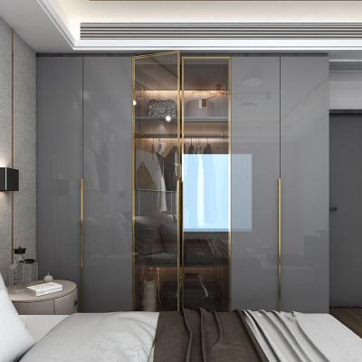 Chine le carton gris de mélamine de 18mm a adapté le meuble de rangement aux besoins du client individuel de chambre à coucher de garde-robe à vendre