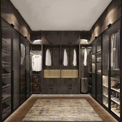 Chine promenade de vestiaire de garde-robe adaptée aux besoins du client par porte épaisse de 18-22mm dans le cabinet à vendre