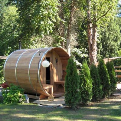 China 2025 Sauna Manufacturers Custom Outdoor sauna room Red Cedar Far Infrared barrel sauna for sale