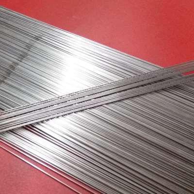 Cina Diametri di titanio di superficie luminoso 0,1 - 0.7mm del punto del cavo di saldatura in vendita
