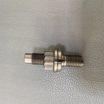 Cina Il corredo di titanio 12pt M8/M10 di Bolt dello scarico dell'automobile ha personalizzato in vendita
