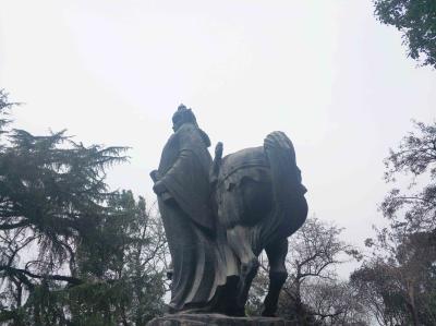 중국 인공적인 작풍 옥외 청동 조각품, 고아한 주물 앙티크 동상 판매용