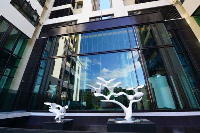 Κίνα Χρωματισμένο χρώμα μετάλλων ζωικό βερνίκι ψησίματος αγαλμάτων άσπρο για τις διακοσμήσεις ξενοδοχείων προς πώληση