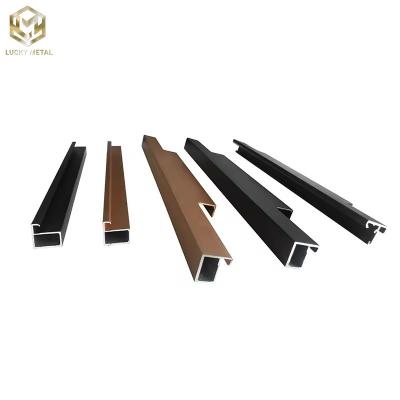 中国 キッチンキャビネット クローゼット プロフィール アノジス 仕上げ パンシング CNC 切断 加工 サービス 販売のため