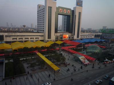 Cina tessuto rivestito del grande della tenda 20m di 20m doppio poliestere all'aperto bianco del PVC per attività in vendita
