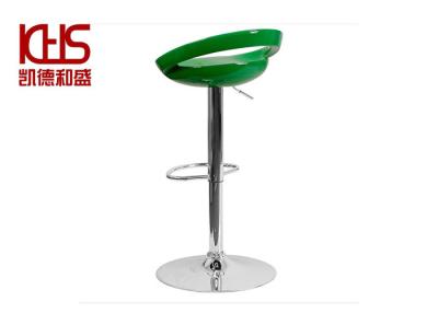 Cina Plastic Counter Height Bar Stools 76cm-97cm Height Green Swivel Bar Stool in vendita